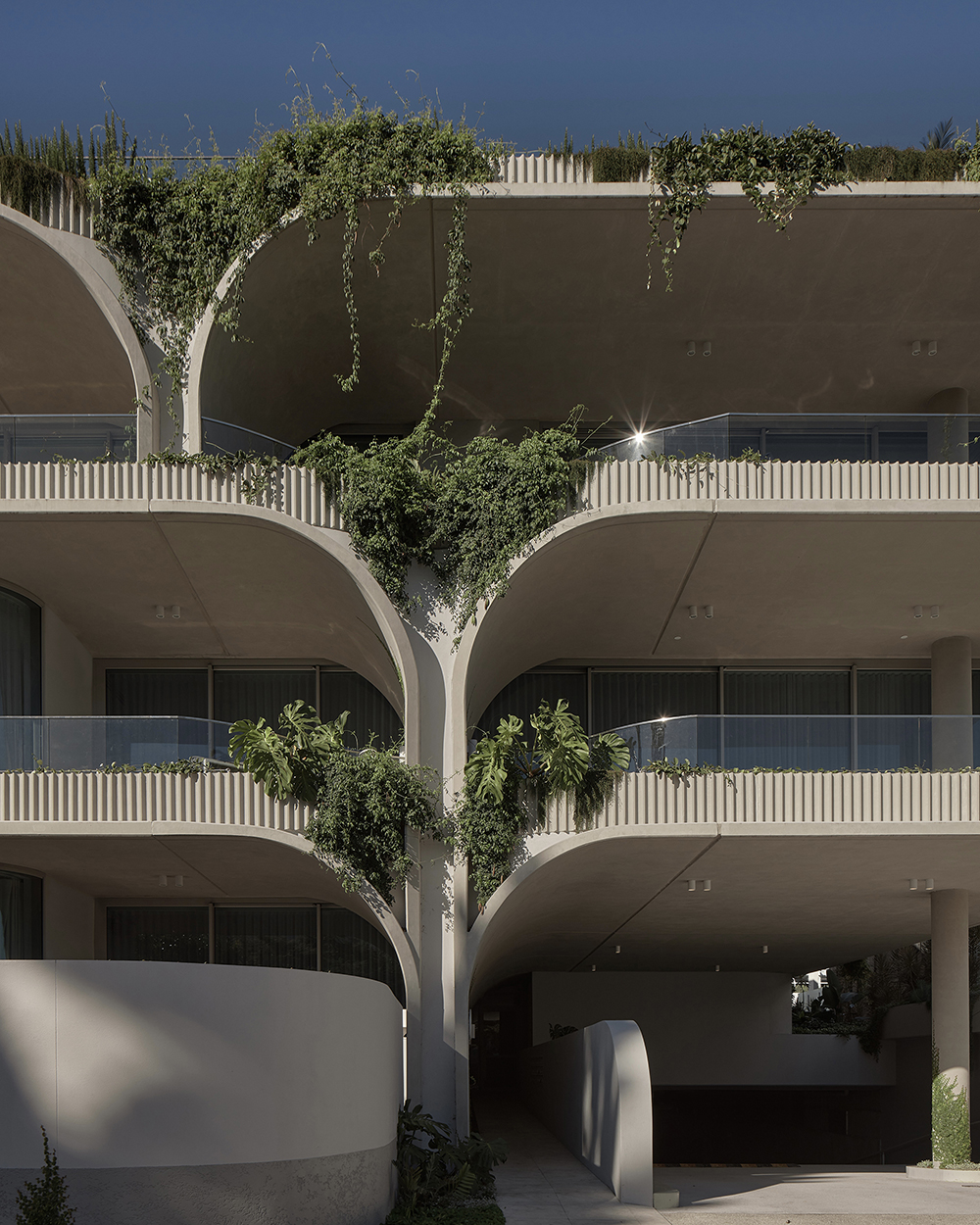 GRAYA™ Design + Construct