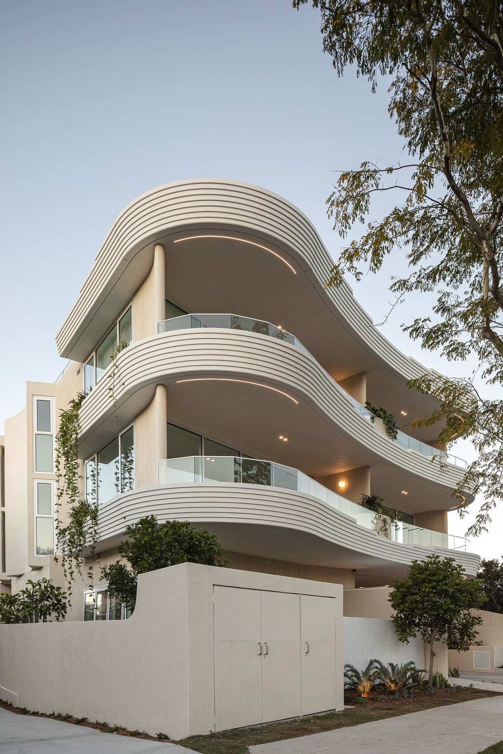 GRAYA™ Design + Construct