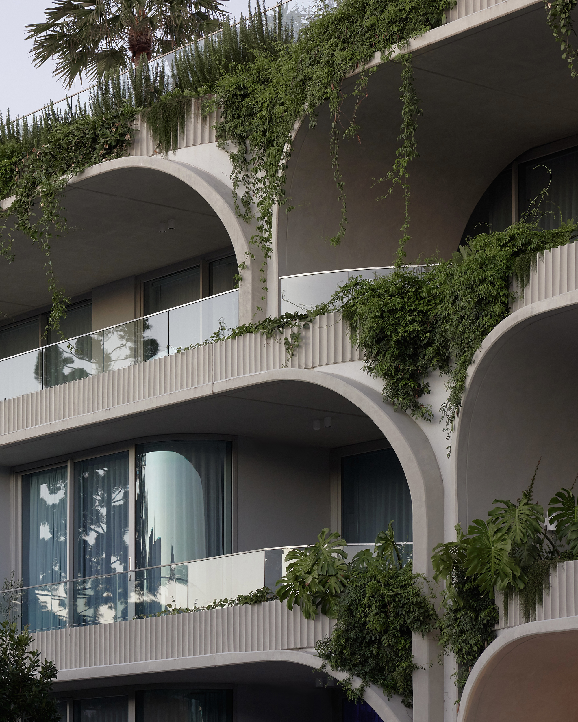 GRAYA™ Design + Construct