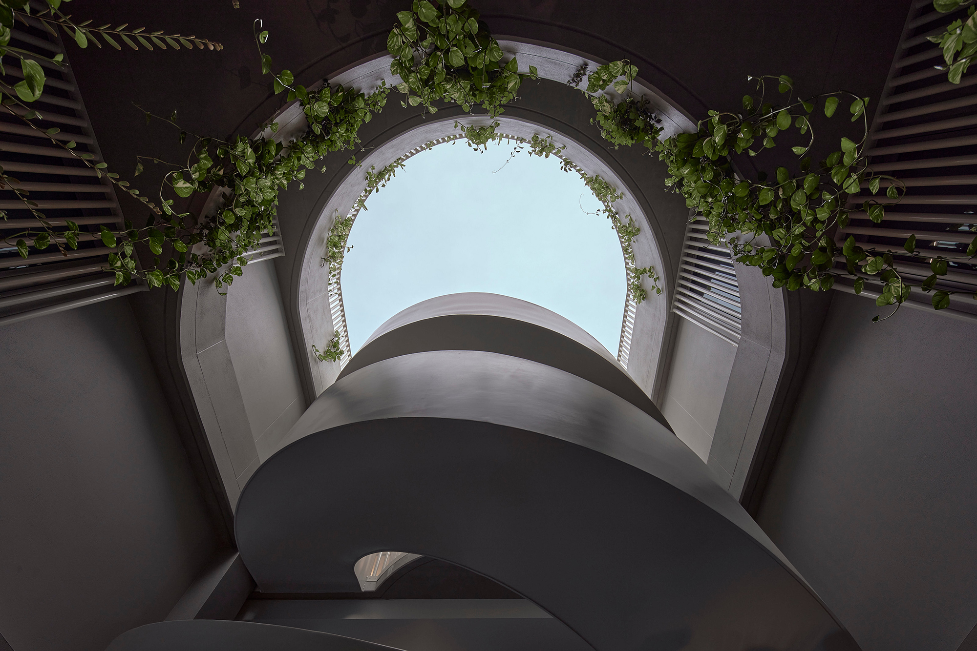 GRAYA™ Design + Construct