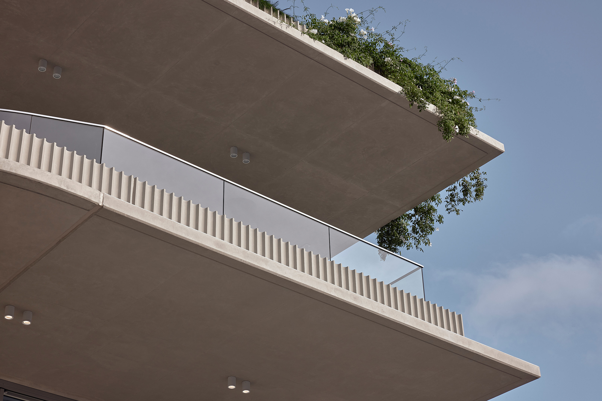 GRAYA™ Design + Construct