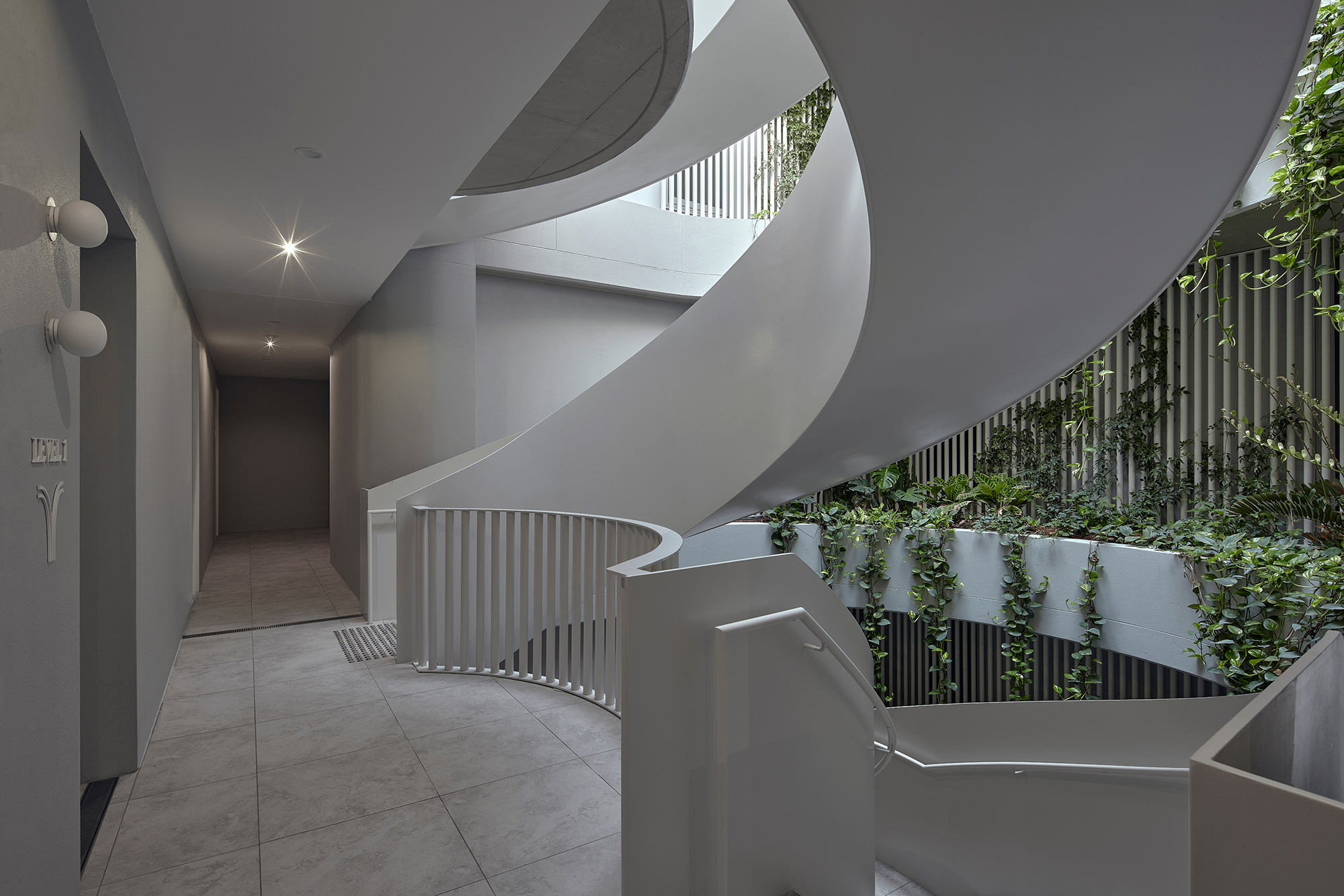 GRAYA™ Design + Construct