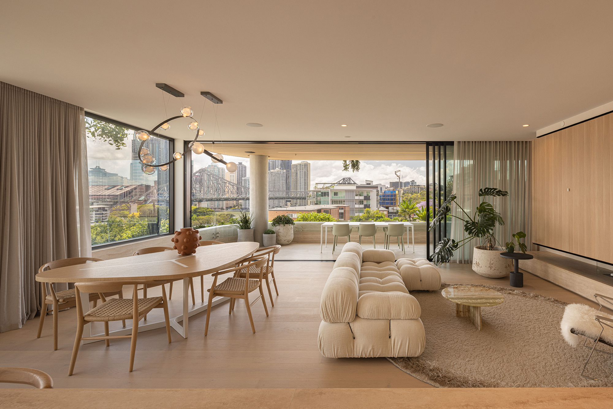 GRAYA™ Design + Construct