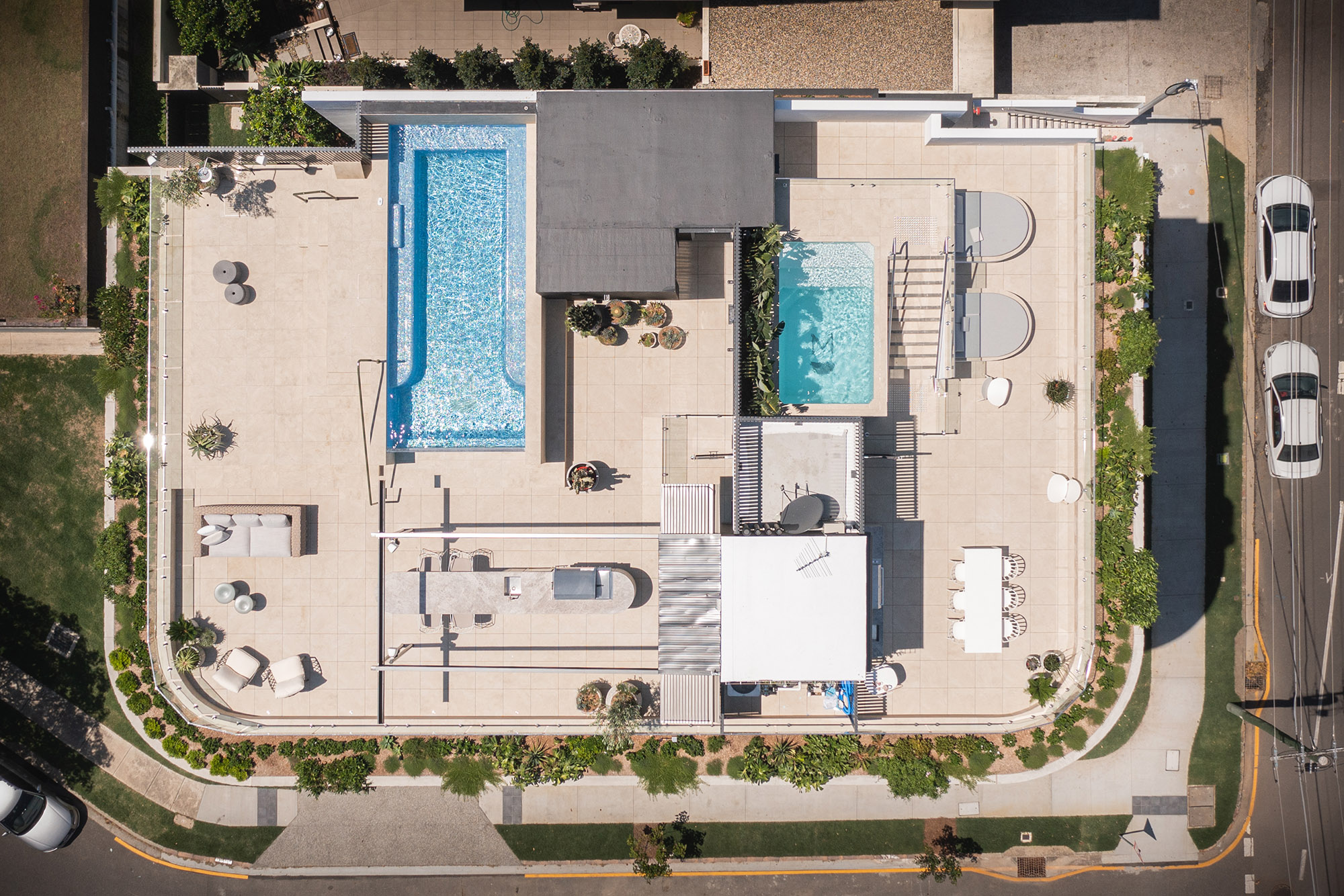 GRAYA™ Design + Construct