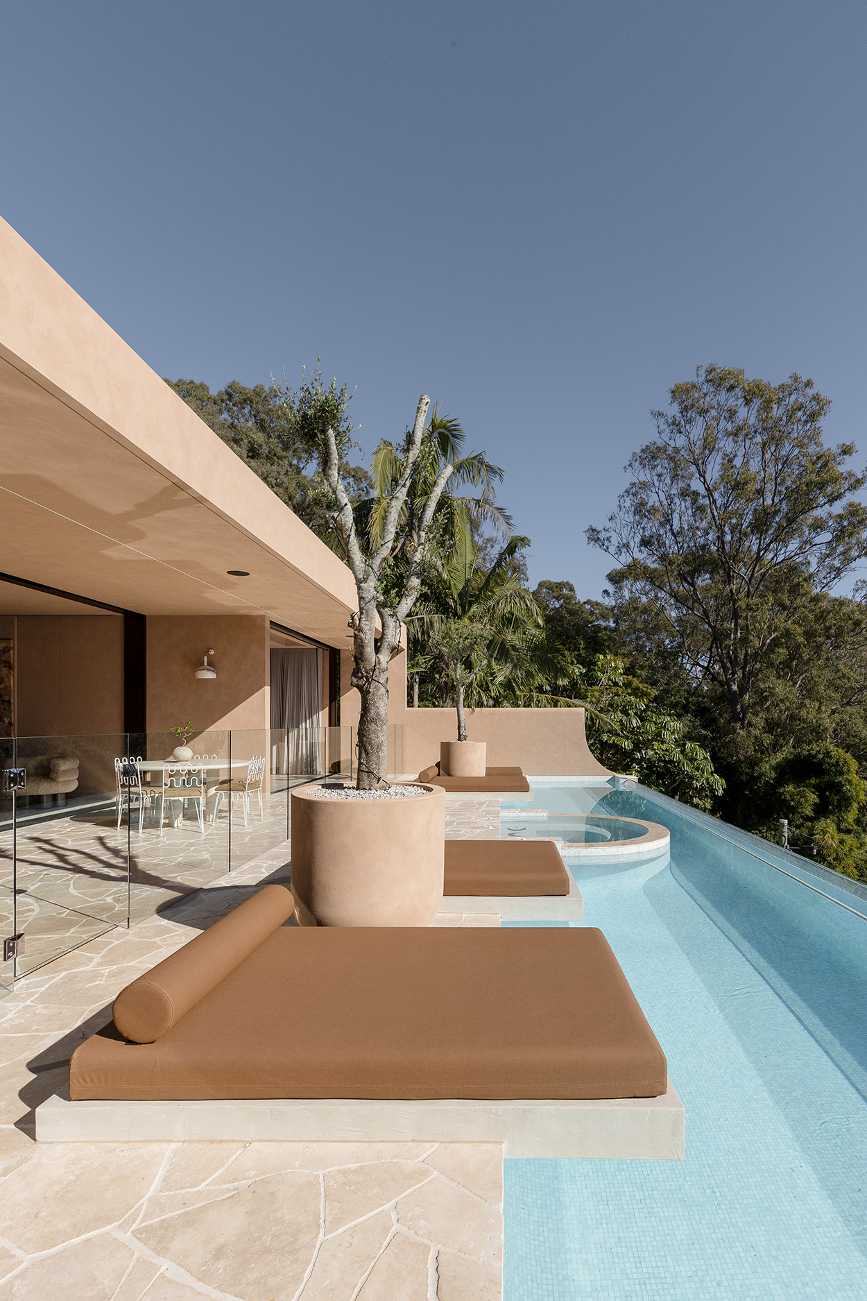 GRAYA™ Design + Construct