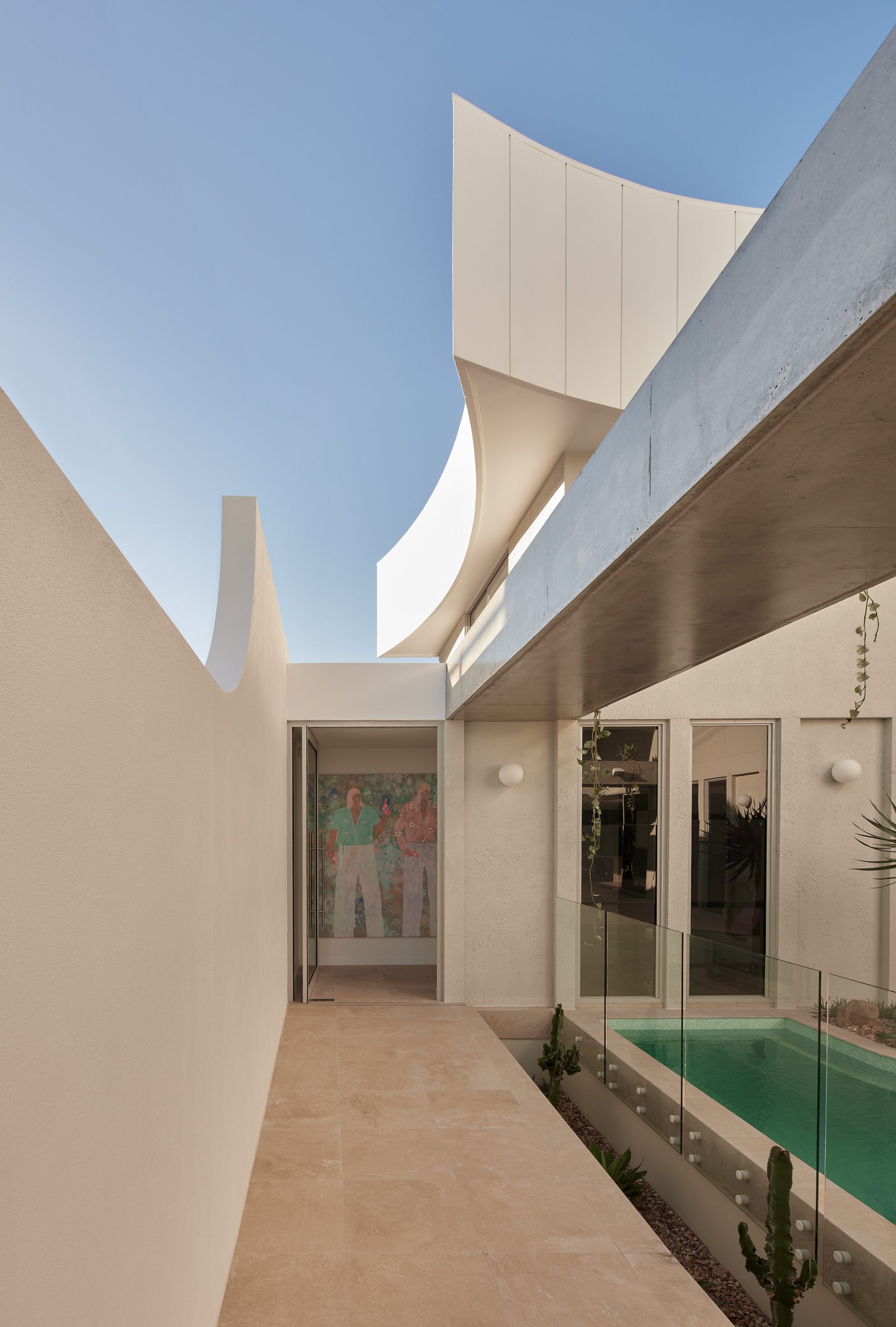 GRAYA™ Design + Construct