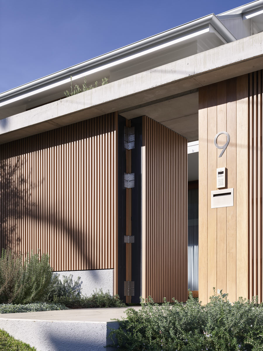 GRAYA™ Design + Construct